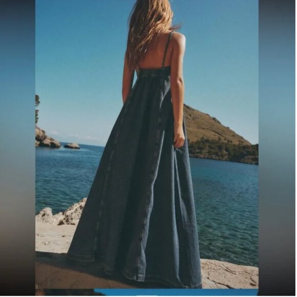 Zara | Dresses | Zara Denim Jeans Volumious Blogger Fav Maxi Dress Usa ...